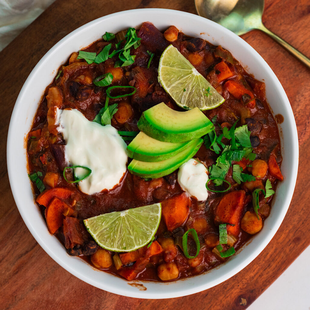 Killer 3 Bean Vegan Chili with White Beans (instant pot) - Avocado Skillet