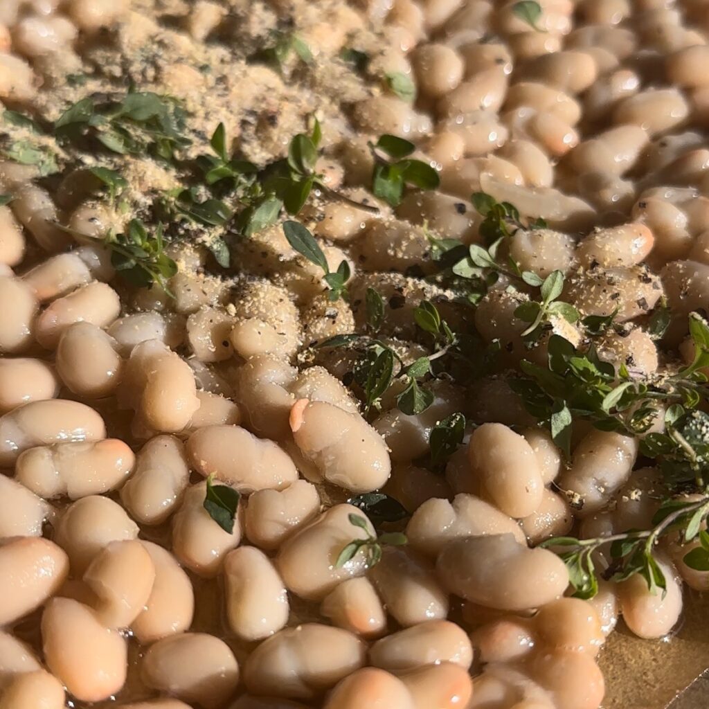 Roasted Crispy White Beans with Garlic and Thyme - Avocado Skillet